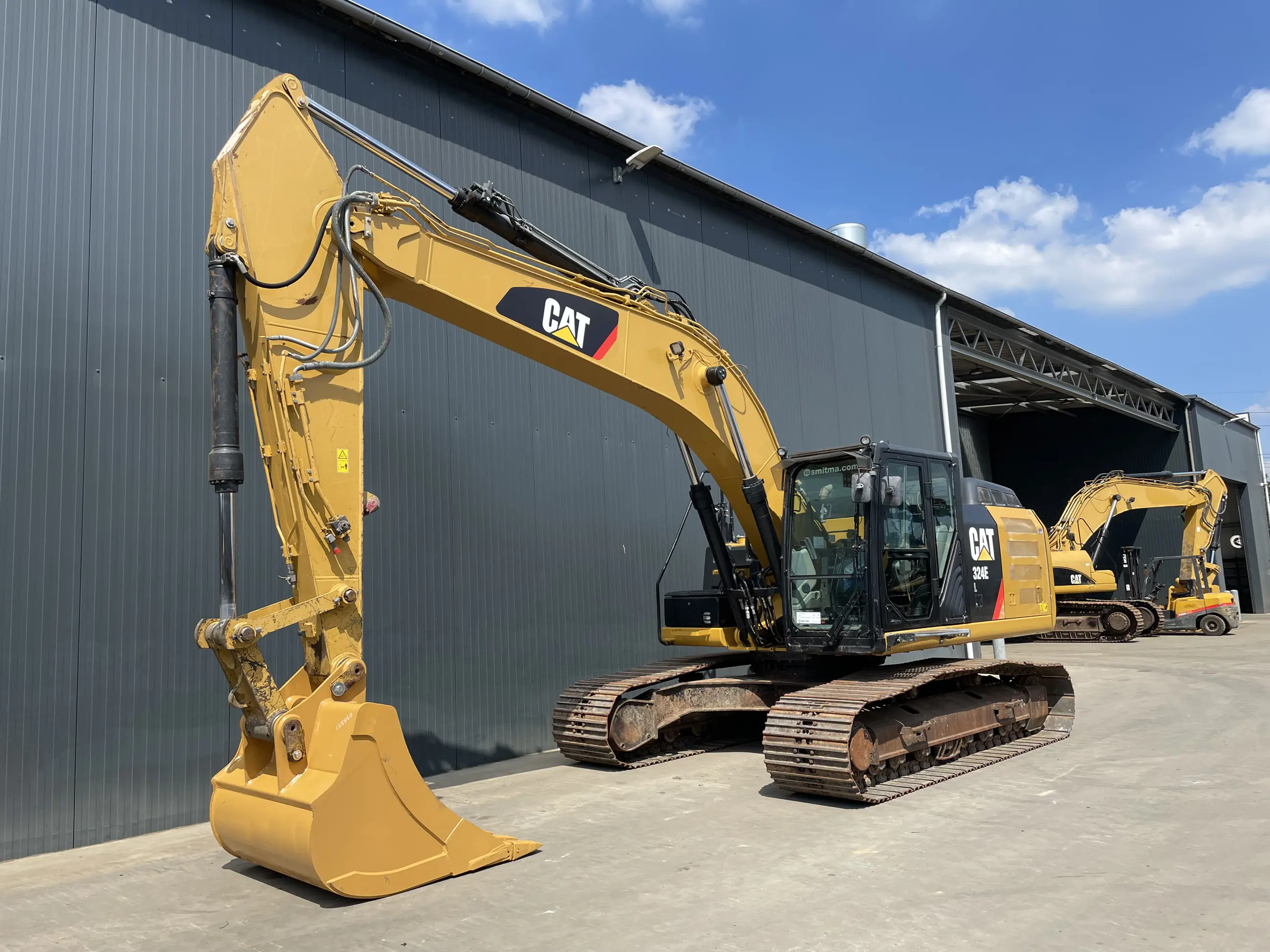 CATERPILLAR 324E L Smitma